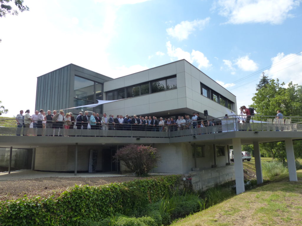 Siège du SM3A : une rénovation énergétique ambitieuse avec le SYANE ...